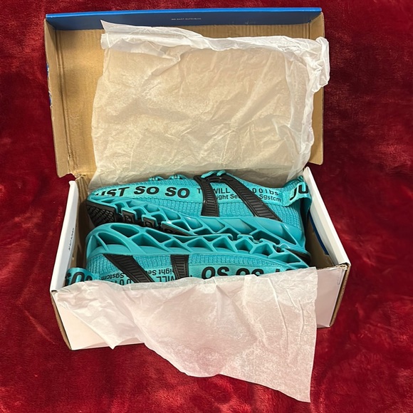 just soso | Shoes | Just Soso Tennis Shoes | Poshmark